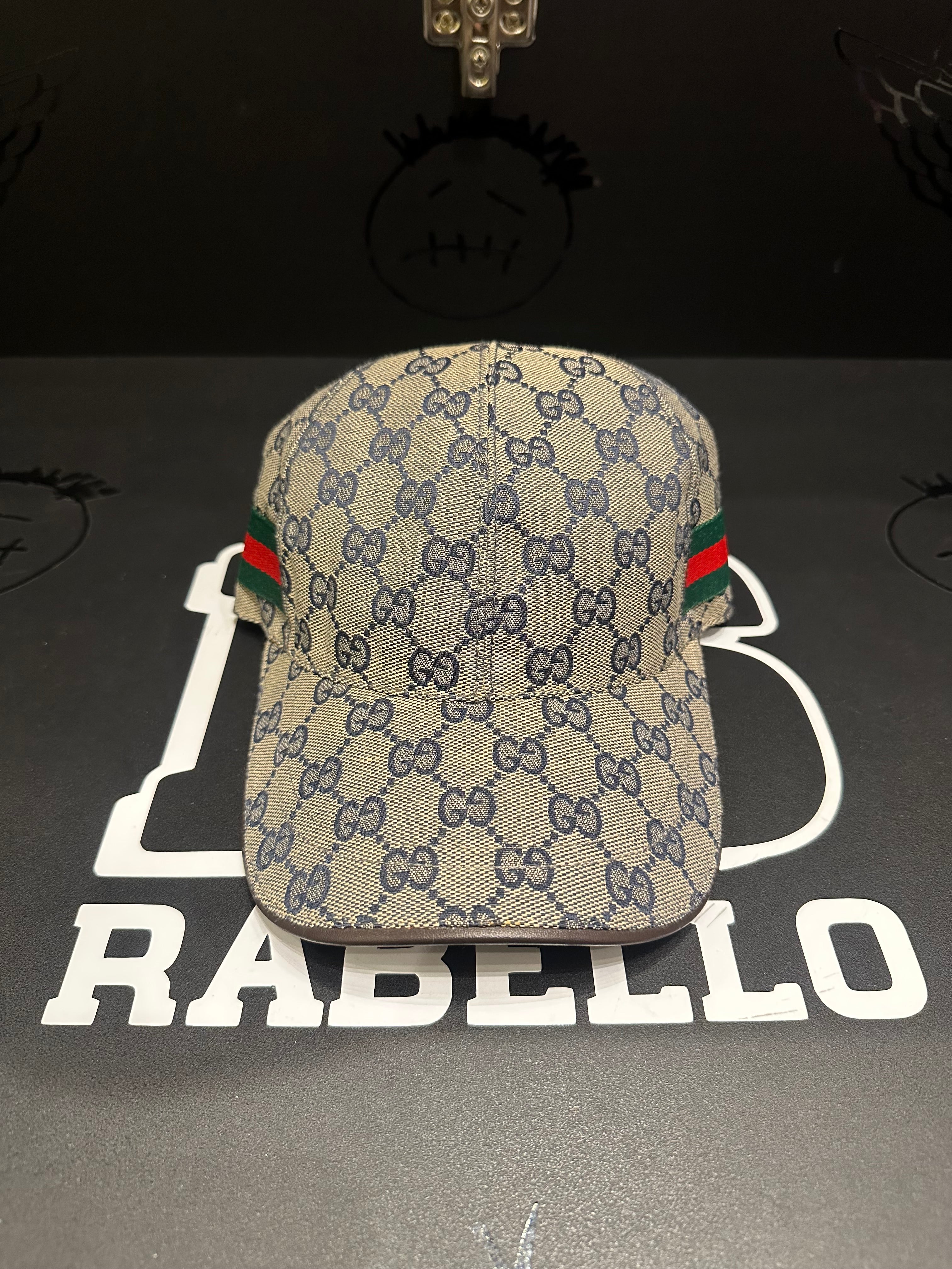 Boné Gucci Gray Aba Curva Faixa Lateral - Pronta Entrega